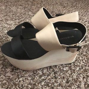 BCBGeneration | Shoes | Womens Bcbgeneration Platform | Poshmark